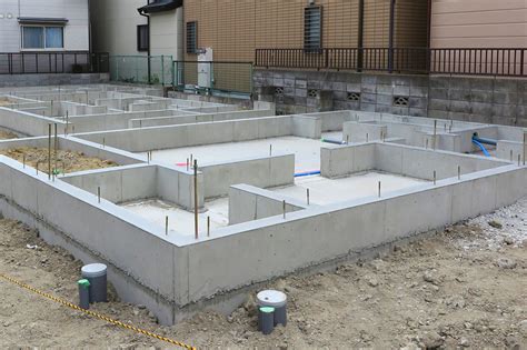 布基礎（ぬのきそ）とは？ベタ基礎との違いも解説 施工の神様