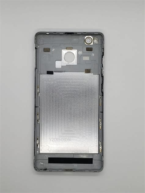 Tampa Traseira Xiaomi Redmi 3X Mínimos Detalhes Brava Smart