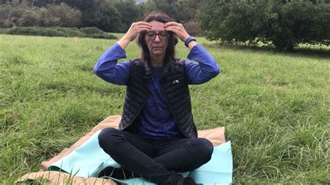 ДИХ ТЕХНИКИ 40 41 И 2 ОТ КНИГАТА ДИШАЙ ЗА ДА ЖИВЕЕШ ЗА ОБЕДИНЯВАНЕ 2 ТЕ ПОЛУКЪЛБА НА МОЗЪКА