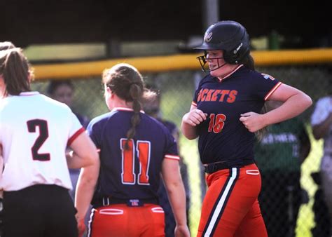 Photo Gallery Jaelyn Watts Lifts Cs8 In All Star Softball Win