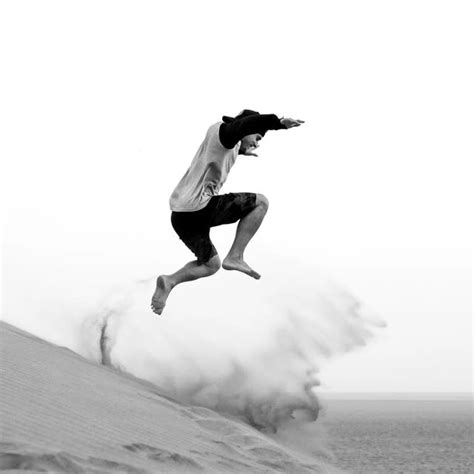 Xabier Llorens Xabillorens • Threads Say More