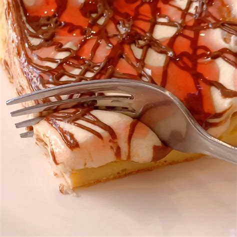 How To Make Easy Eclair Cake Za