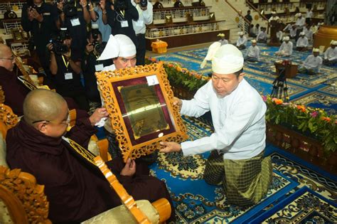 ၇၅ ကြိမ်မြောက် စိန်ရတုတိပိဋကဓရ တိပိဋကကောဝိဒရွေးချယ်ရေးစာမေးပွဲတွင် မူလအာဘိဓမ္မိကဘွဲ့ရရှိတော