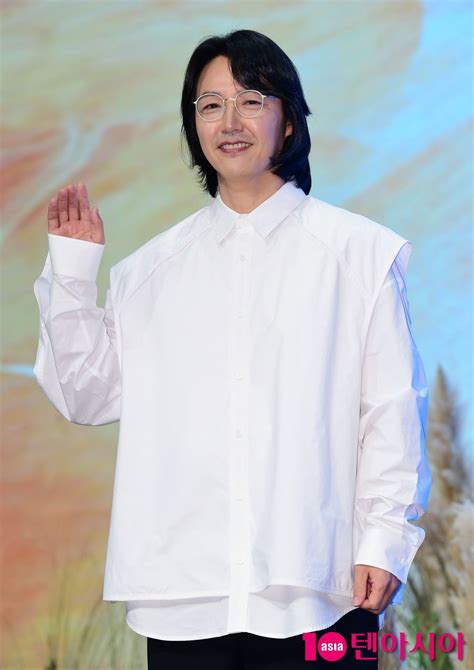 윤상현 아름다운 헤어스타일 인자한 미소[ten포토]