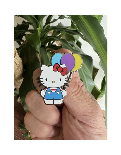 Hello Kitty With Balloons Png