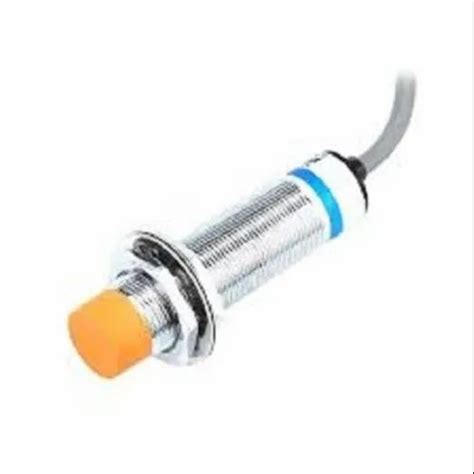 Capacitive Proximity Switches Sai Capacitive Proximity Switches 8 35 Mm Manufacturer From