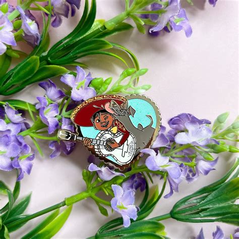 Coco Inspired Pin Disney Hugging Friends Dante Miguel Hug Disneyland Disneyworld