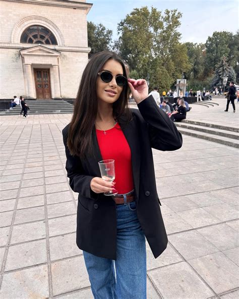 Natalia November Instagram