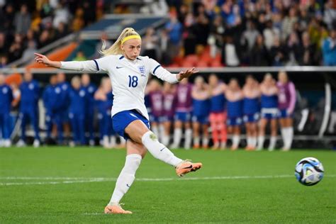 Chloe Kelly You Can Count On Englands Penalty Star Her Former Teacher Says