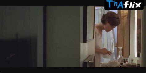 Sigourney Weaver Sexy Scene In Copycat Tnaflix Com