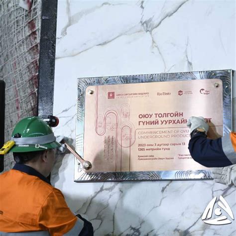 Э Бат Үүлийн шоронгоос “захидал бичих” эрхийг нь хүртэл Прокуророос ХААЖЭЭ Isee Mn