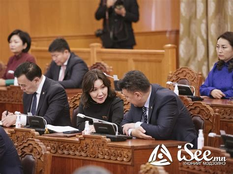 Шинэ хуульд НДШ ийг нөхөн төлөхийг мөн хөлсөөр ажиллах ажилтны гэрээг заавал төлөхийг хориглолоо