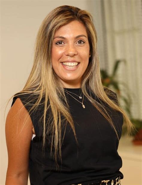 מורן יונה Useeme