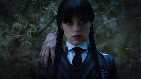 Aesthetic Wednesday Addams Wallpapers Wallpaper Cave