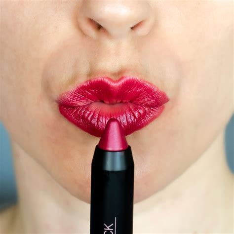 Metallic Cherry Lipstick Camaleon Cosmetics