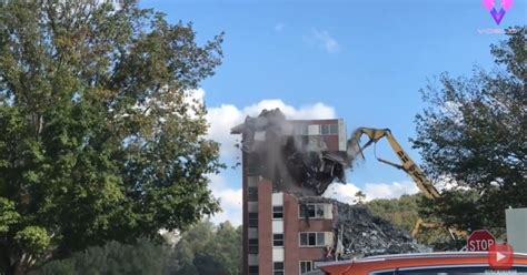 Desconecta La Demolición De Este Edificio No Salió Según Lo Planeado
