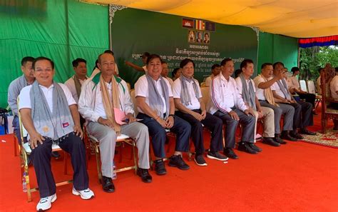 លោក ង៉ែត ឡឹង ប្រធានមន្ទីរអប់រំ យុវជន និងកីឡាខេត្តកោះកុង