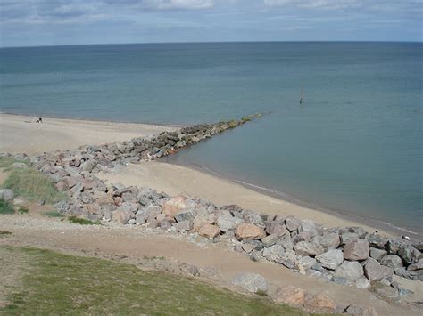 Groyne At Mappleton From Clifftop Flickr Photo Sharing