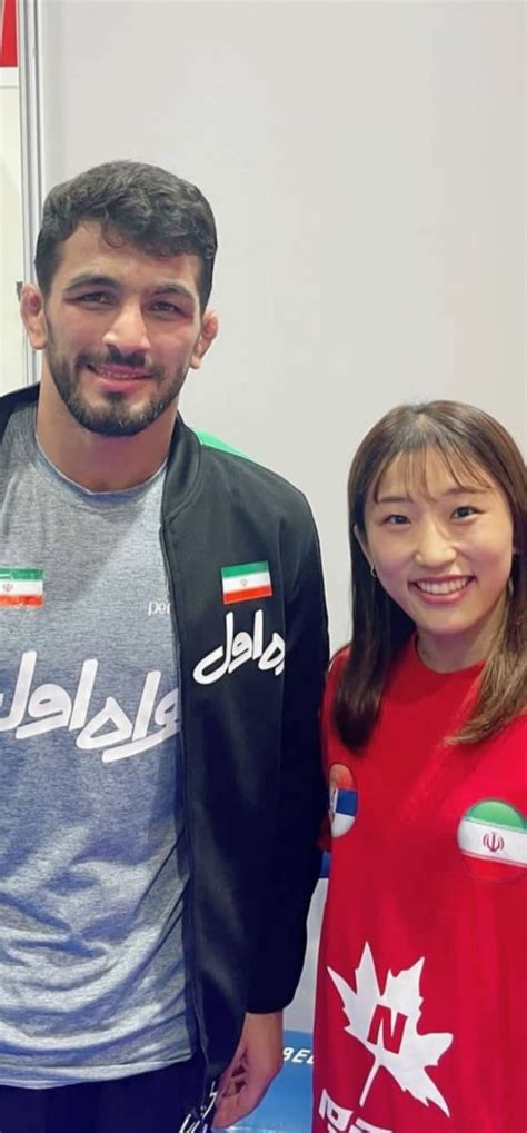 حسن یزدانی در کنار عاشق پیشه ی خارجی اش نونوکا خانم