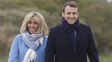 Жена президента франции макрона в молодости 81 фото