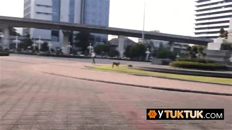 White Foreigner Hammers Tattooed Random Asian Hooker