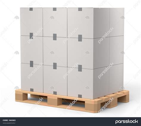 مجموعه ای از پالت چوبی برای نگهداری محموله های انبار با جعبه های مقوایی