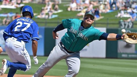 Mariners Option 1b Daniel Vogelbach To Triple A Tacoma