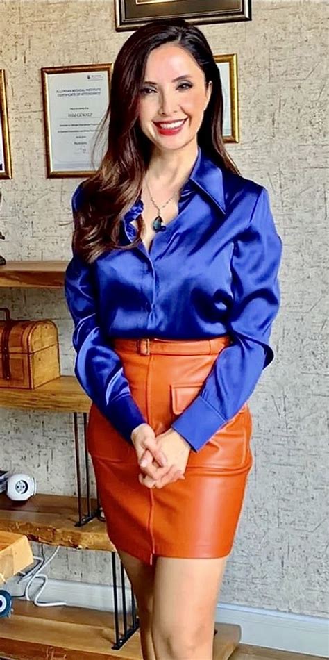 Tall Women Blouse Styles Leather Skirts Satin Blouses Lady Milf