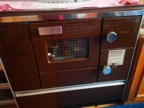 Шпорет на дрва Скопjе