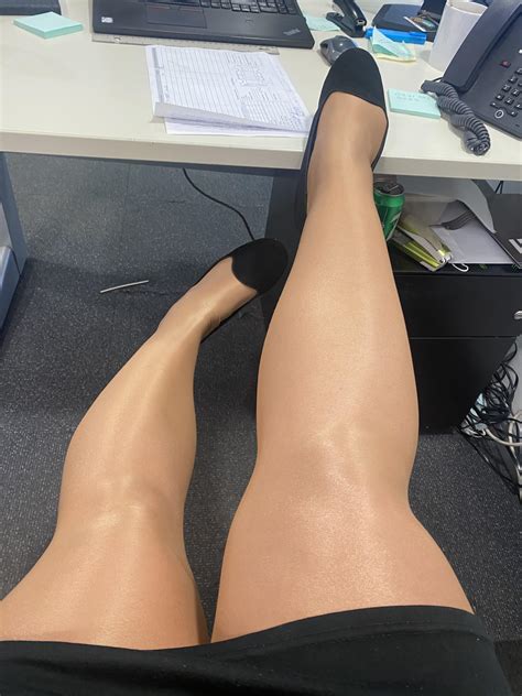 Busy Day In The Office 😈 Rpantyhose
