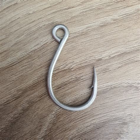 Clearance 70 Single Inline Hook 4x Strong — Heckin Lures