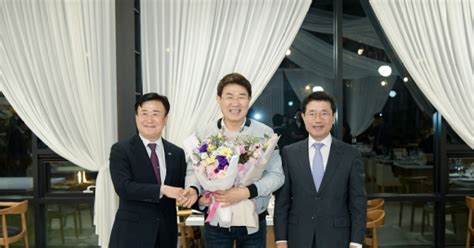 순천·여수·광양 3개 시장 국가정원에서 화합 다져