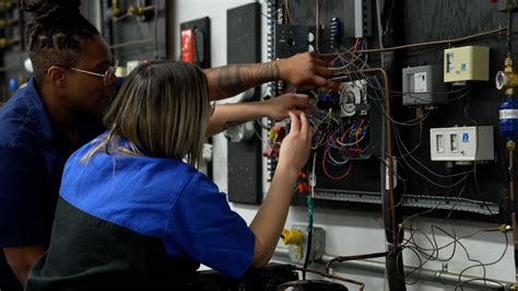 Hvacr Training Program Earn Your Diploma In 12 Months Yti Career