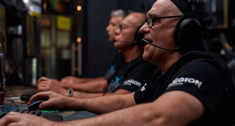 Українську кіберспортивну команду віком 55 Ageless Shooters запросили