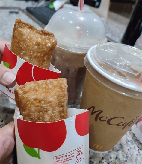 Mcdo Apple Pie Or Jollibee Peach Mango Pie Rcasualph
