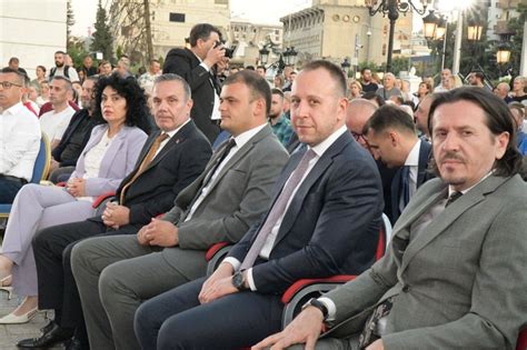 Igor Janushev Се јави дежурното кутре на Заев 🐶 Само и сега не одговори дали и колку е