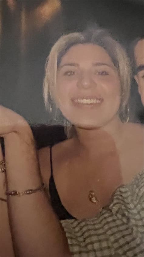 I Lived The Ugly Duckling History 4 43 R Uglyduckling