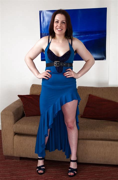 Jenna Brooke Benjamin Has A Hairy 30 Yo Muffin Porn Pictures Xxx