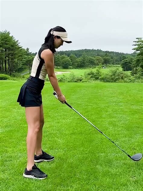 레깅은 이렇게 Klpga 이은서 프로의 골프스윙 Golf Kpga Youtube