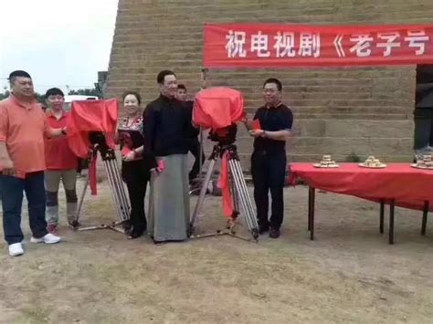 不是冤家不碰頭，分手12年，李幼斌再娶秀芹妹子做新娘 每日頭條