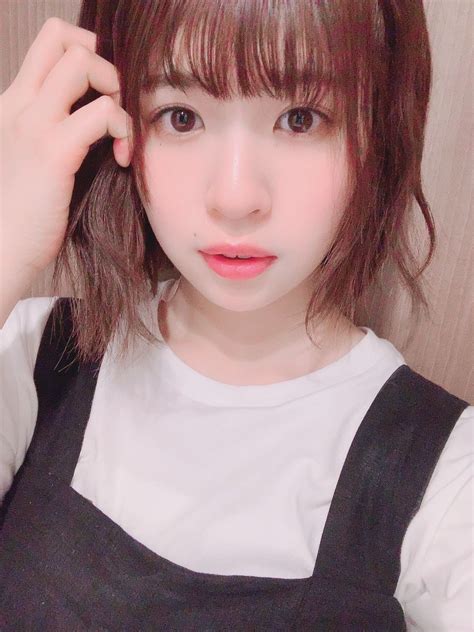 ボード松田好花のピン