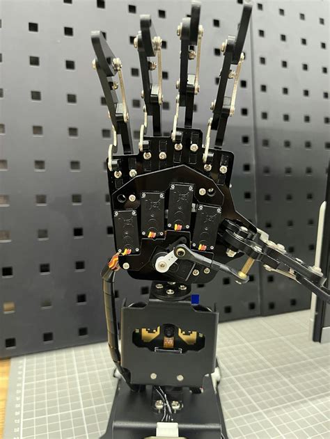 Open Source Robotic Hand Aihand Powered By Microbit V2 Programming Ed Hiwonder