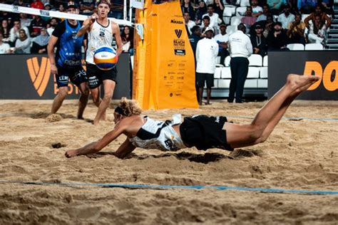 Gold Again Kristen Nuss Taryn Kloth Join Rarified Air With Beach Pro