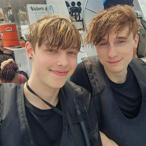 Sunday Funday Babes Porn Hot And Horny Pics Sunday Funday Babes Porn Hot And Horny Pics