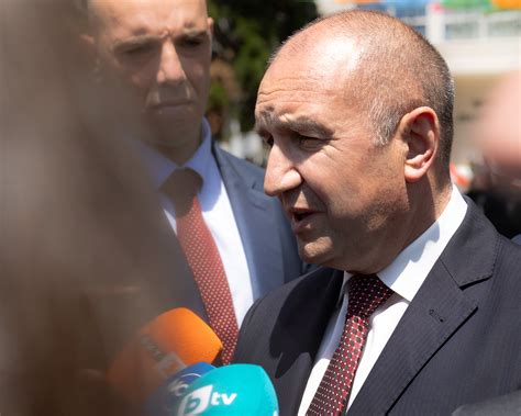 Румен Надявам се народните представители да изпълняват своите ангажименти не само към