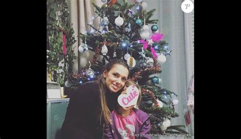 Raphaële De Koh Lanta Et Sa Fille Instagram 2017 Purepeople