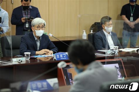 김총리 국책연구기관장 만나 포스트코로나 미래전략 마련해야