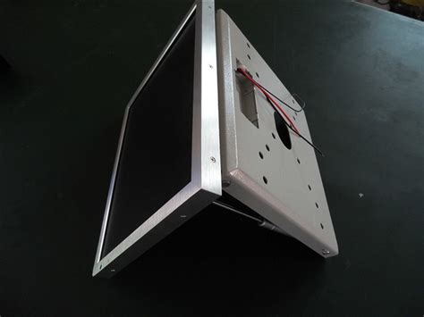 19 Inch Bus Lcd Advertising Display Ad Player With 4g Network Digital Signage China Bus