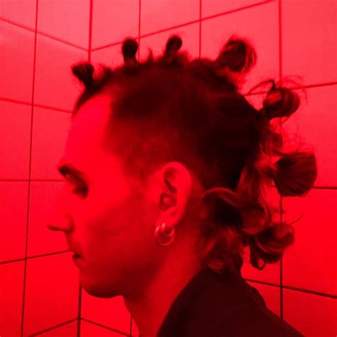 Deedee Licious · Artist Profile