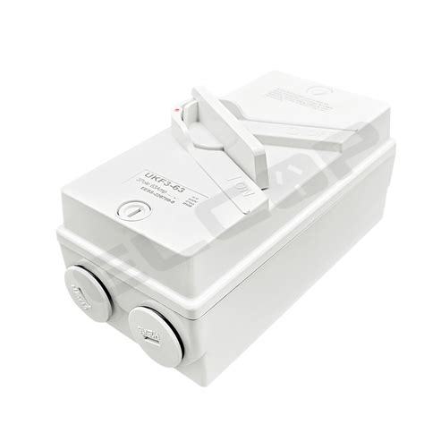 3 Pole 63amp Weather Proof Isolator 500v Ip66 Elcop Zippy